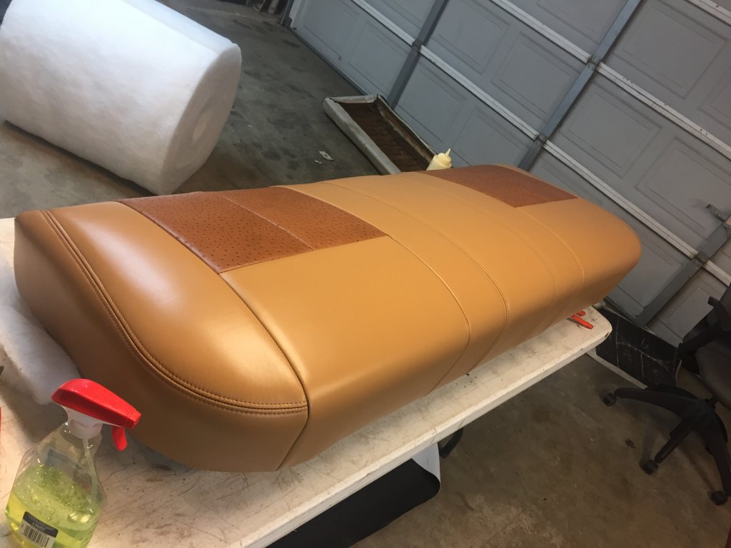 Custom Made cover for a Bench seat | GM Square Body - 1973 - 1987 GM ...