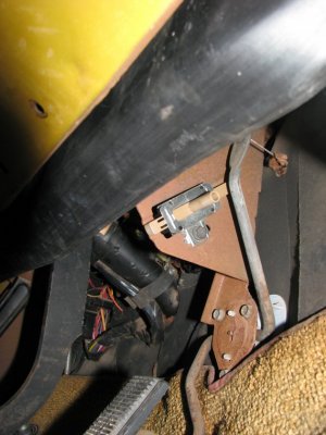 TH400 Kickdown switch information... | GM Square Body - 1973 - 1987 GM ...